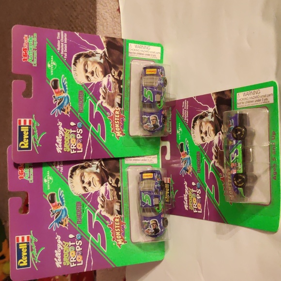 Revell | Toys | Revell Racing Kelloggs 997 Froot Loops Terry Labonte 5 ...